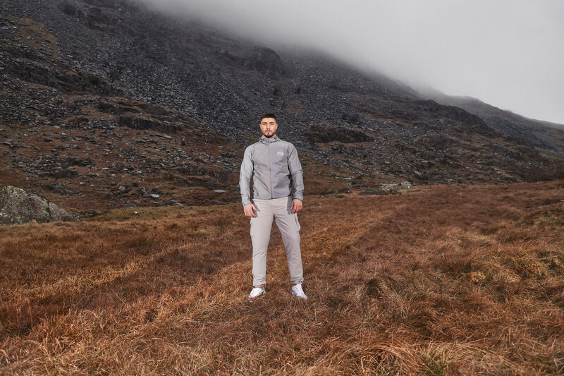 What to Wear For Running? Men's Running Outfit Ideas - Man2Man